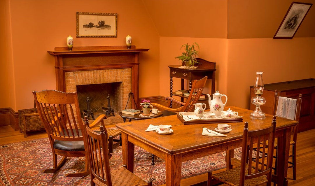 Comparing Biltmore House to Downton Abbey - Biltmore